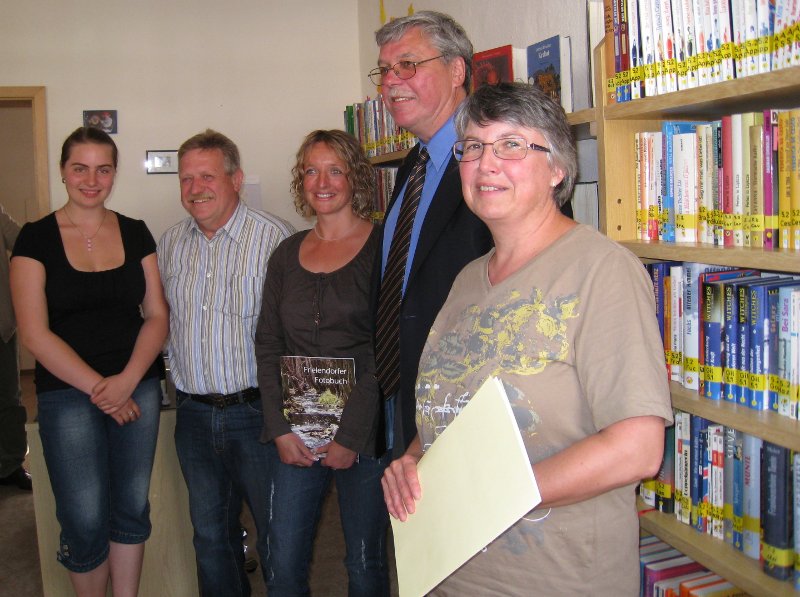 Dorfbüchereileiterin Angela Horn verabschiedet | SEK-News - Online ...