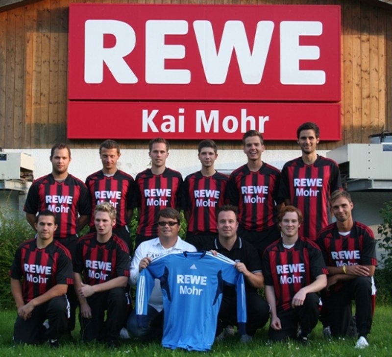 Rewe Markt unterstützt Fußballer des TSV Spangenberg :: SEK-News ...